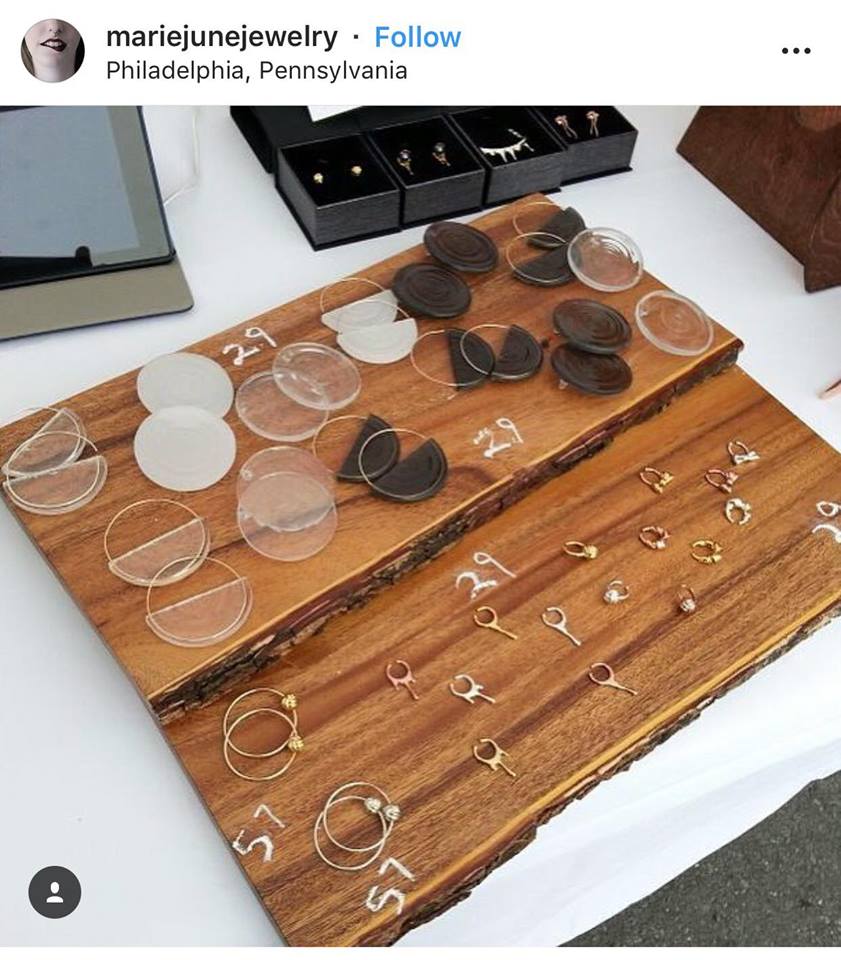 Craft Show Display Examples That Are Just Made Of Wood | Craft Maker ...